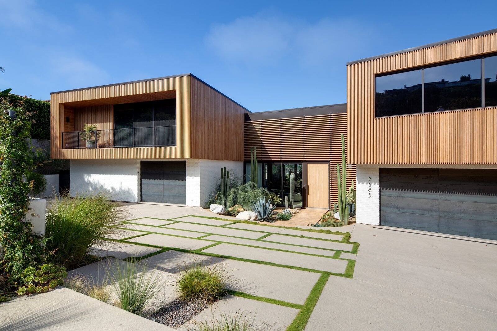 Photo 8 of 17 in The Klein House by Claire Flannery - Dwell