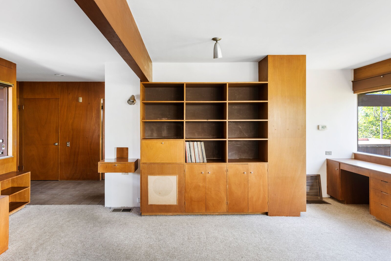 Photo 5 of 14 in The Hinds House by Richard Neutra by Tracy Do - Dwell