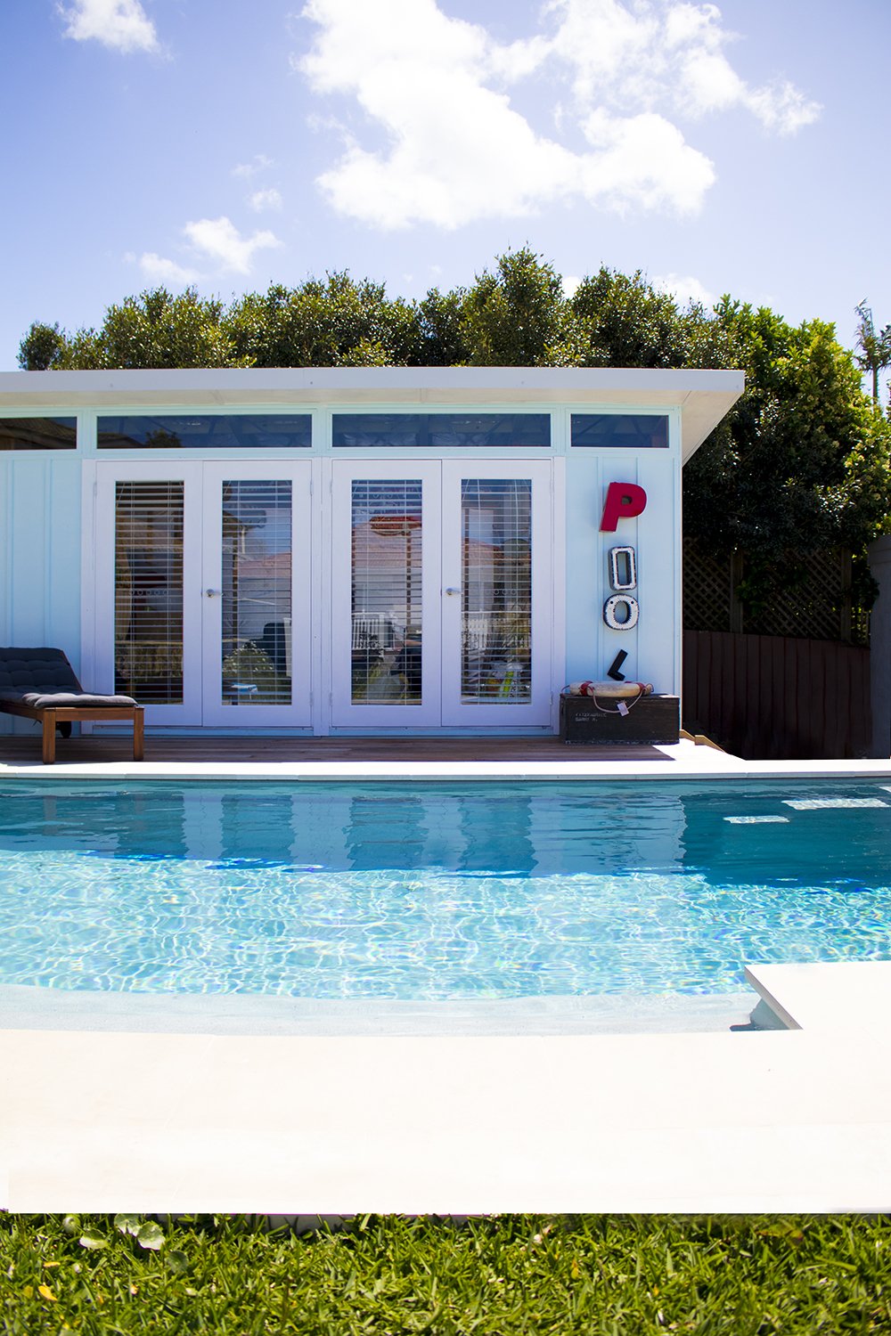 Photo 2 of 4 in Modern Australian Pool Cabana by Melwood Cabanas ...
