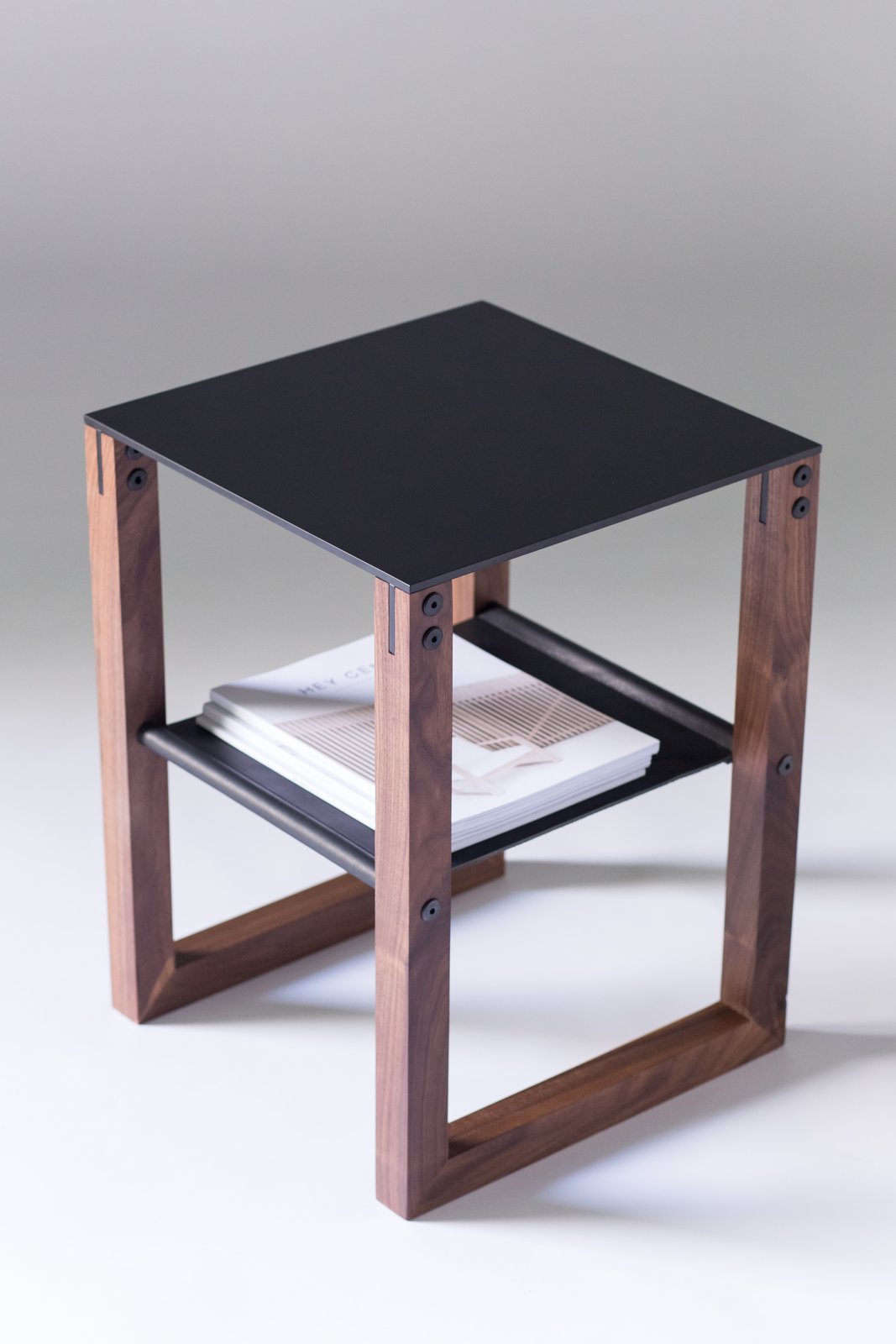 THE SLING SIDE TABLE walnut|black (8 Photos) - Dwell
