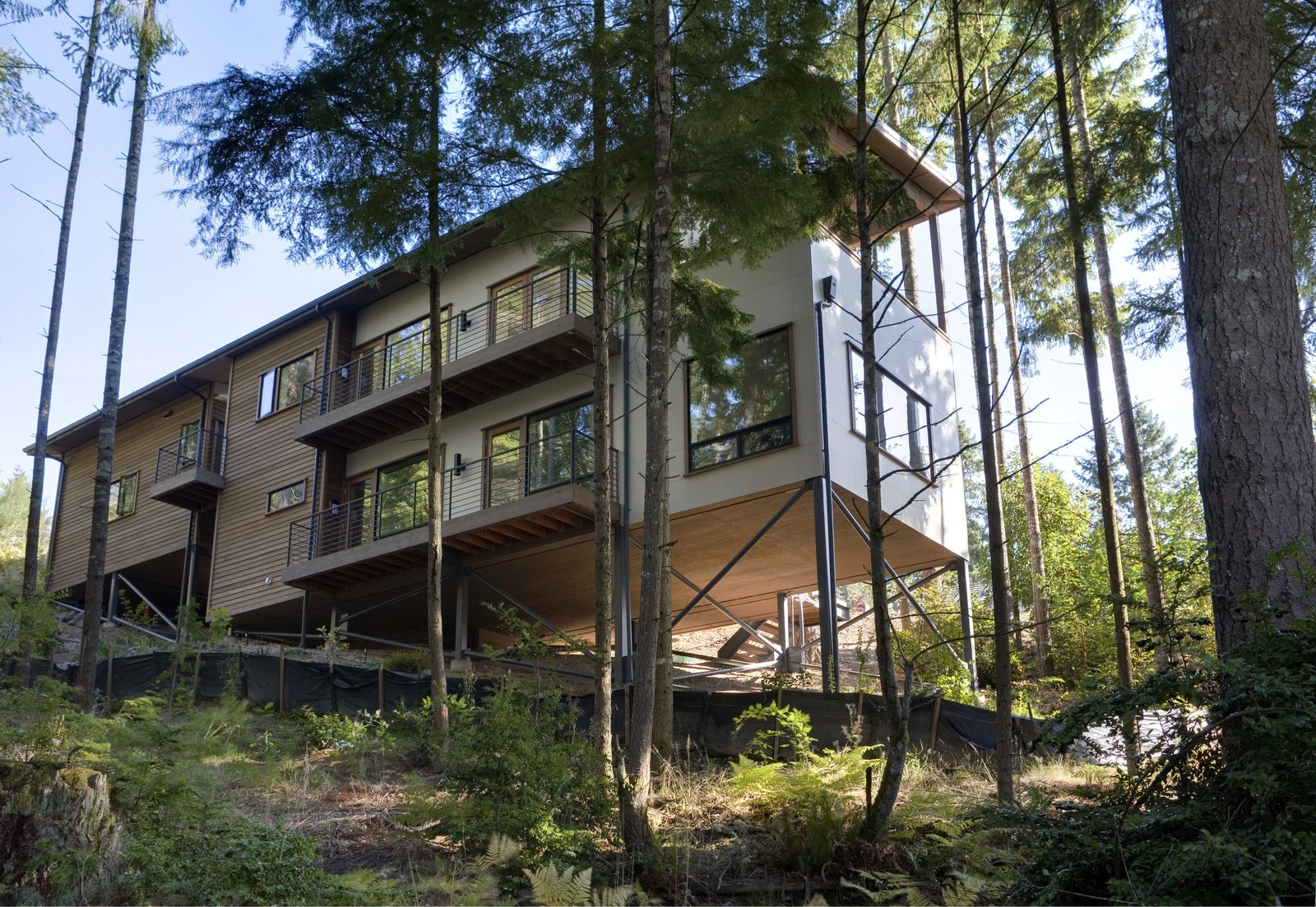 Trestle House (7 Photos) - Dwell