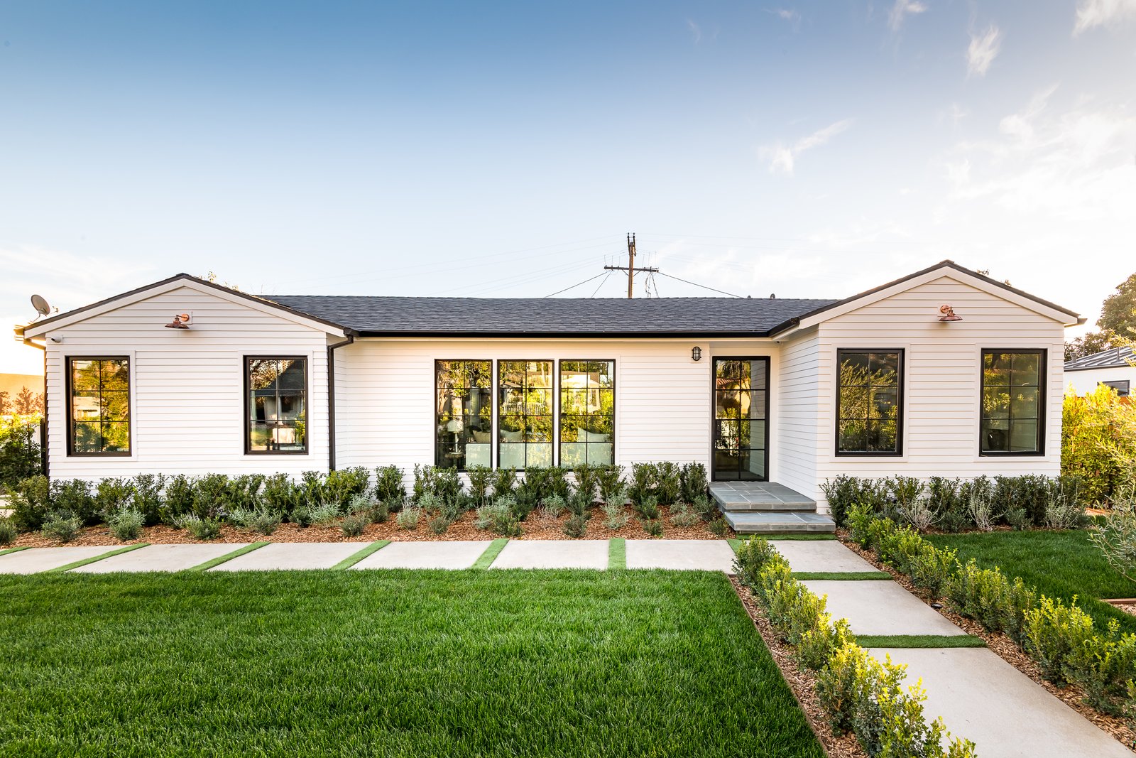 Photo 1 of 29 in Stunning Valley Village Traditional by The Dinsky Team ...