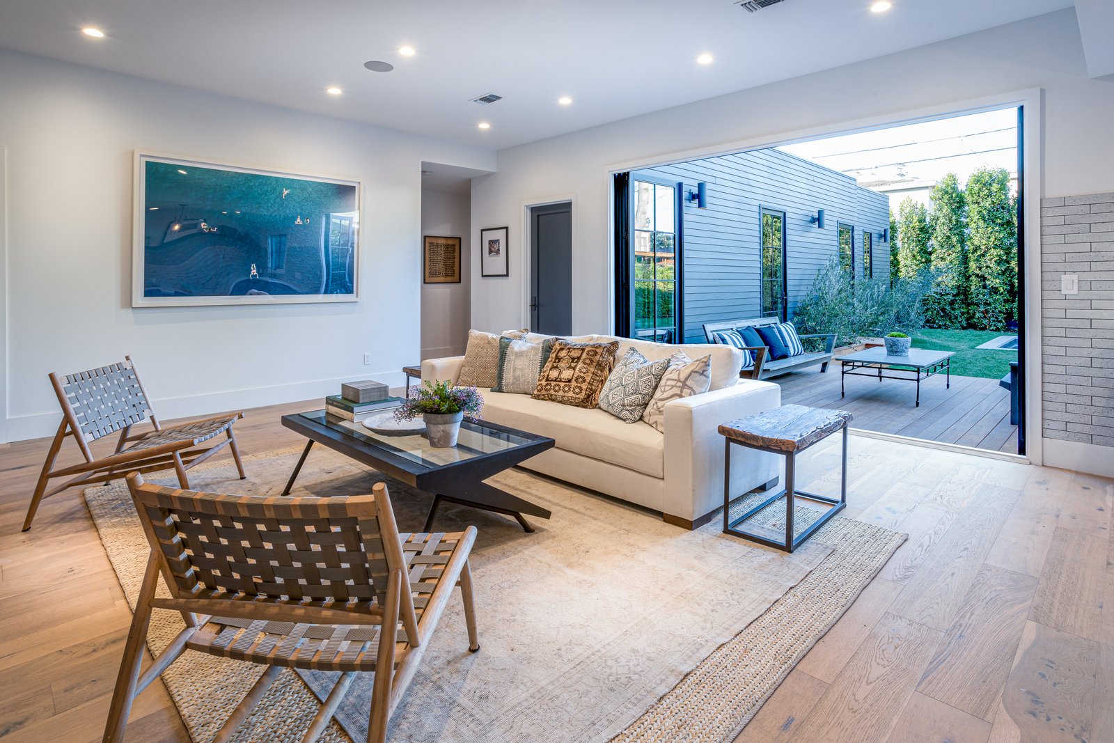 Photo 11 of 36 in Modern Valley Village Farmhouse by The Dinsky Team ...