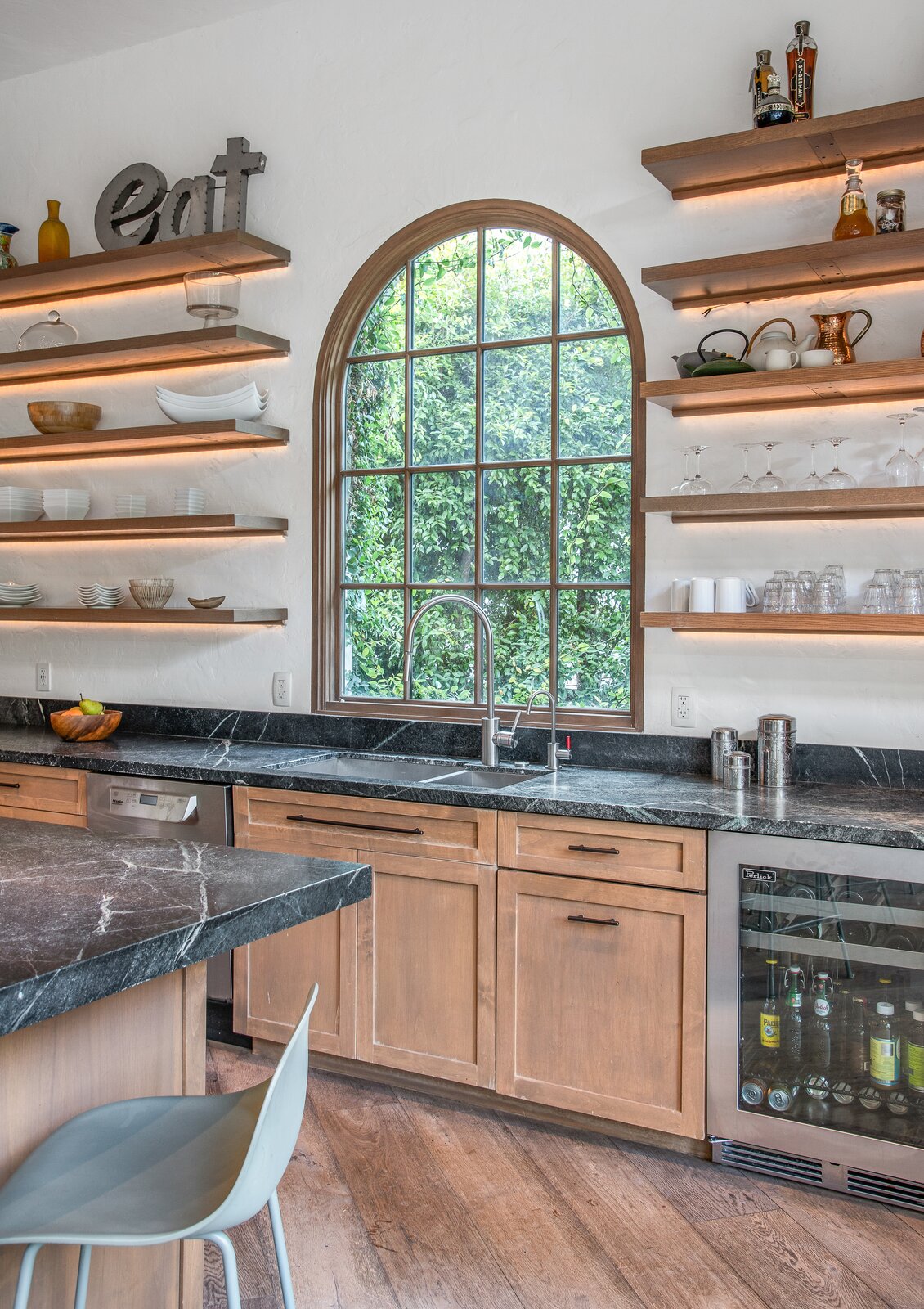 Photo 12 of 51 in Custom-Designed Sherman Oaks Residence By Architect ...