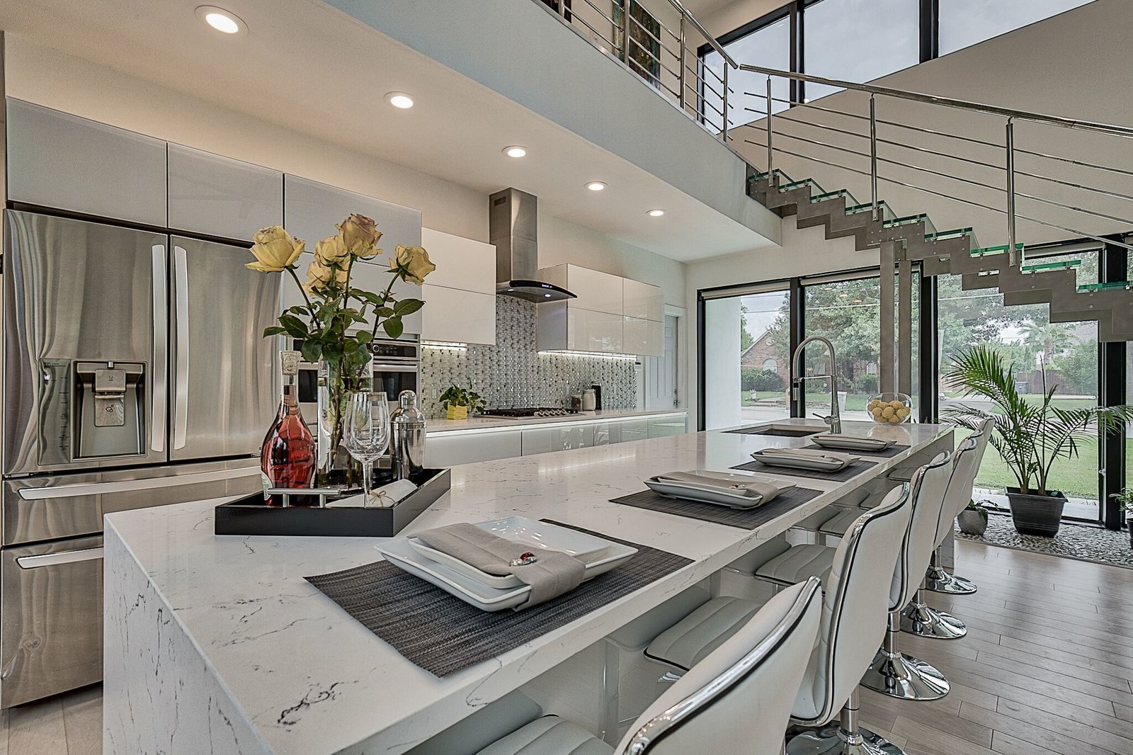 Photo 18 of 63 in The Windmill Modern Home in Dallas by Modern Concept ...