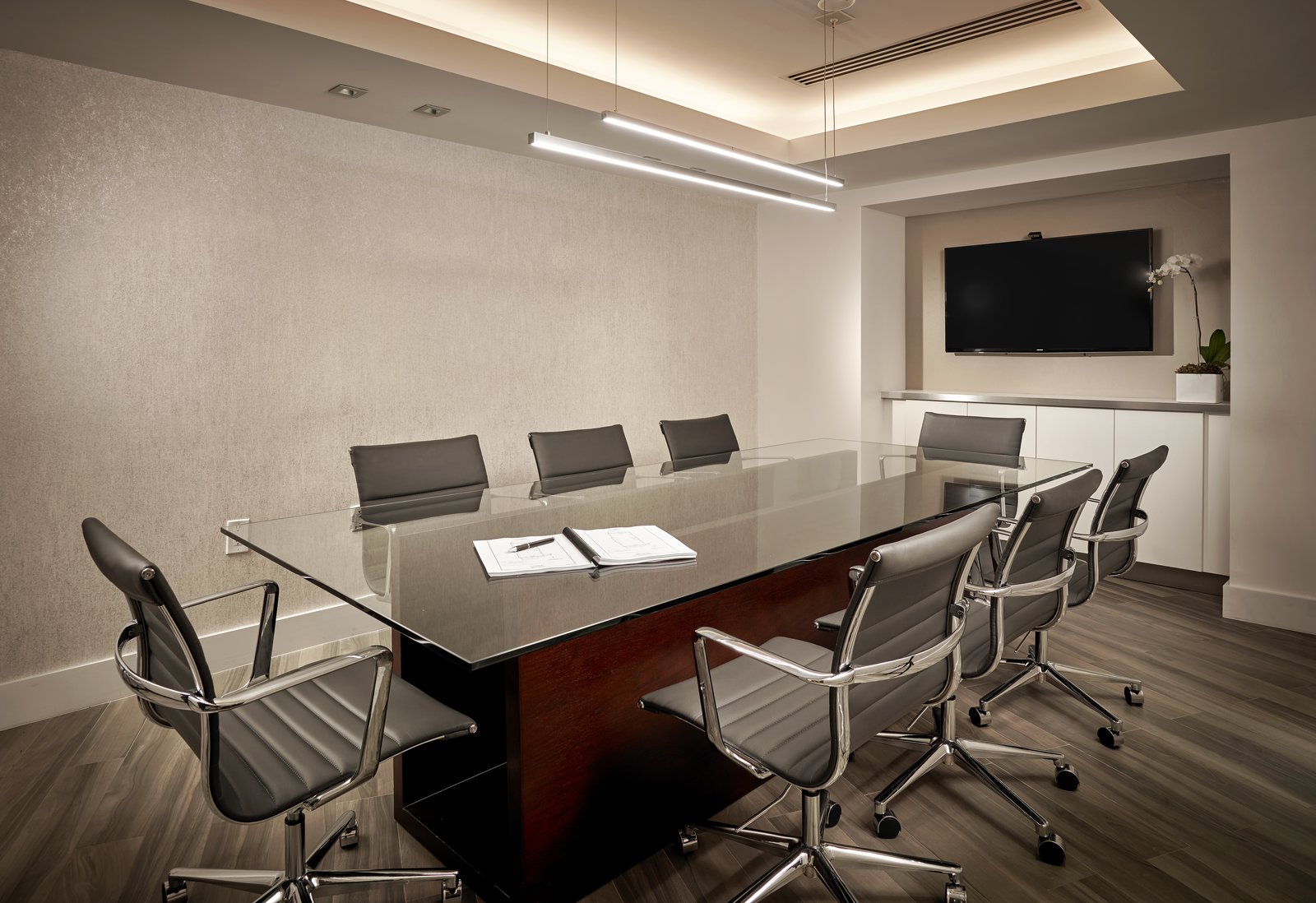 Photo 5 of 7 in TRUMP II by RS3 DESIGNS - Dwell