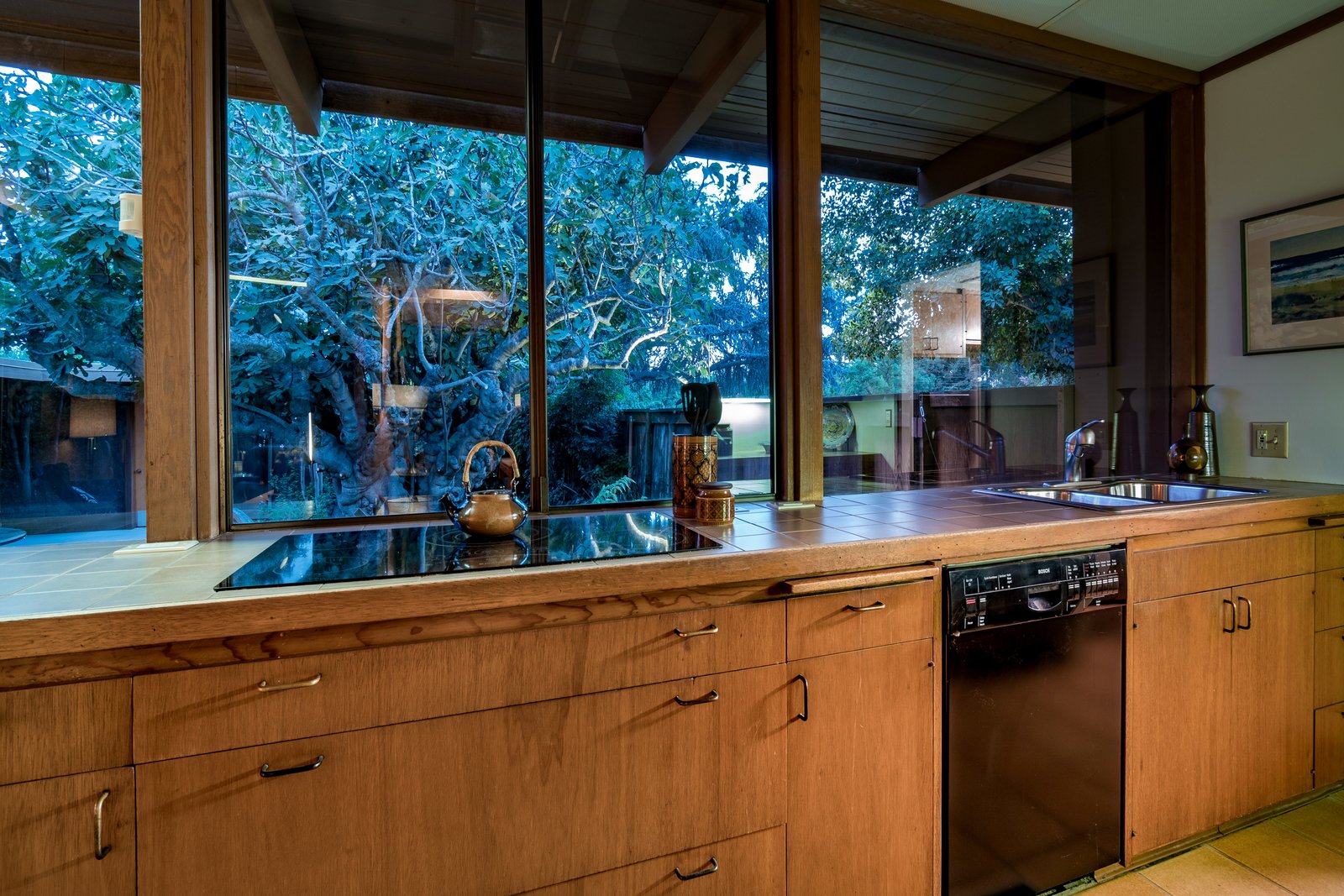 Photo 1 of 54 in Robin Gay McCline residence by Nader Assemi - Dwell