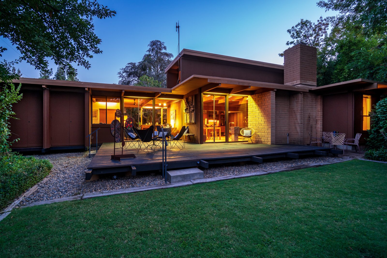 Photo 1 of 54 in Robin Gay McCline residence by Nader Assemi - Dwell