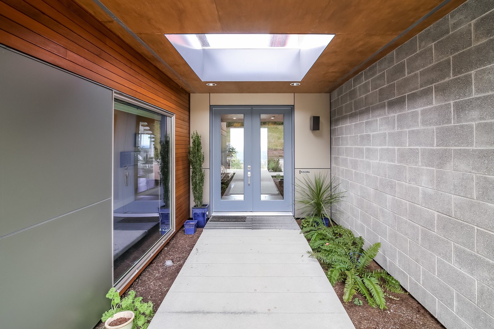 Photo 3 of 15 in Japanese Builder Ichijo Creates Net-Zero Energy Home ...