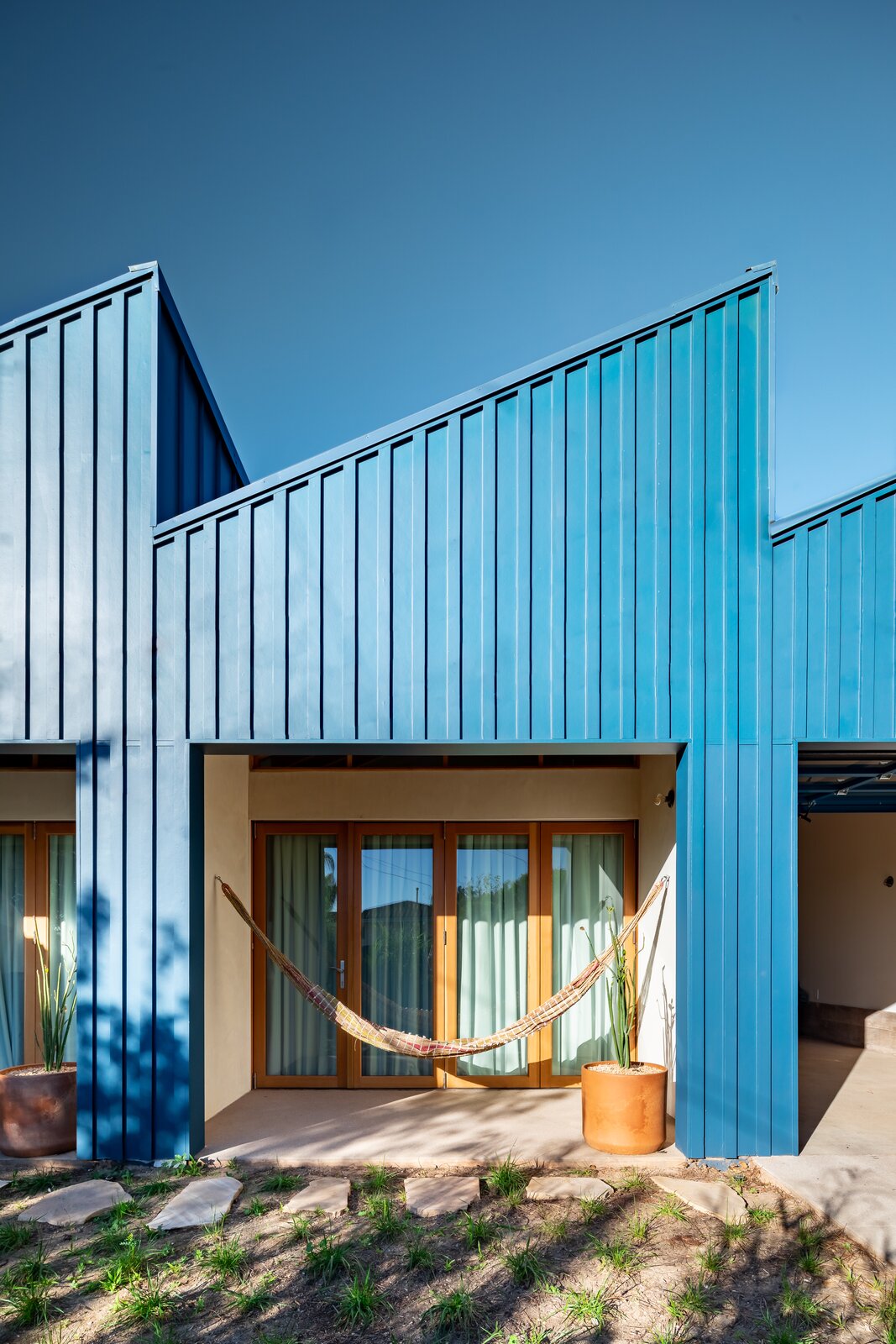 Photo 7 of 8 in An Electric Blue Addition Punches Up a 1930s Bungalow ...