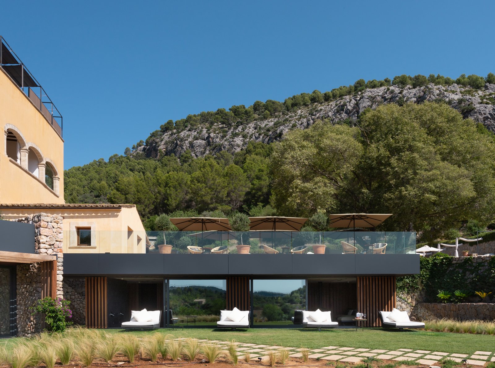 Articles about luxury-collection-hotels-list on Dwell.com - Dwell