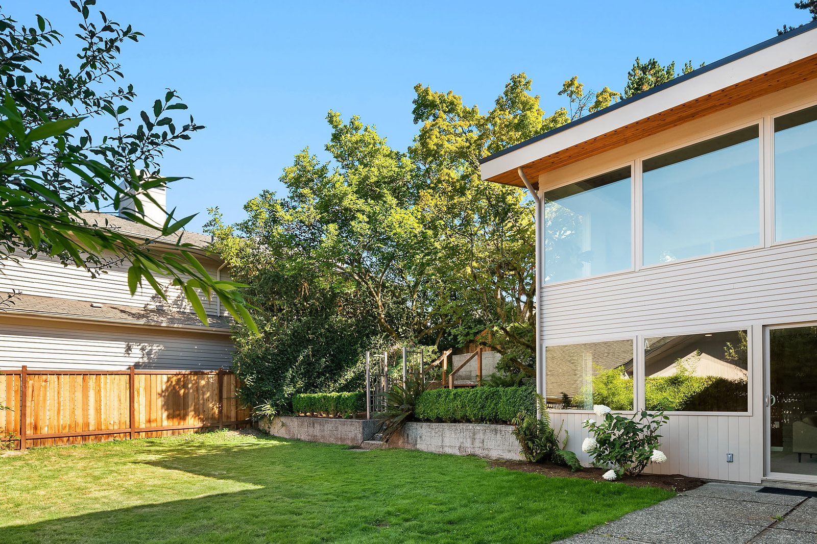 Photo 1 of 39 in View Ridge Mid Century by Kimberly Shaeffer - Dwell