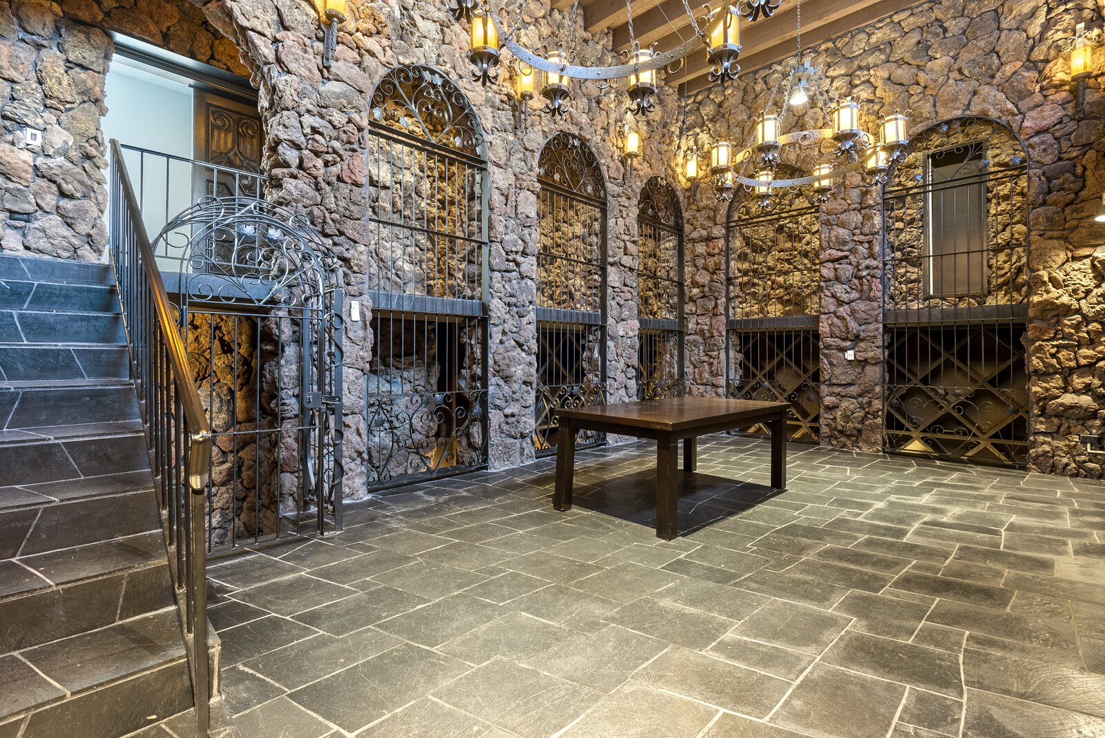 Photo 1 of 42 in Iconic "Utopia" Estate by Compass Colorado - Dwell