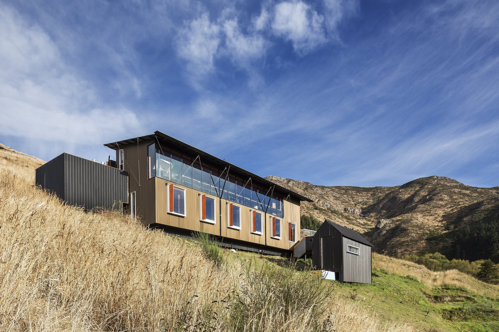 Lyttelton Studio Retreat by Bull O’Sullivan Architecture - Dwell
