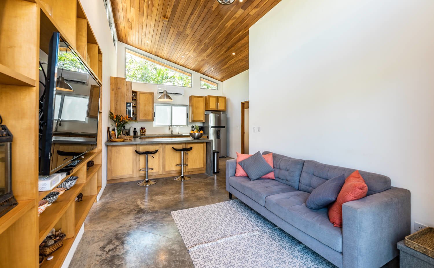 Photo 6 of 31 in Modern Vacation Complex by Wanderlust Realty - Dwell