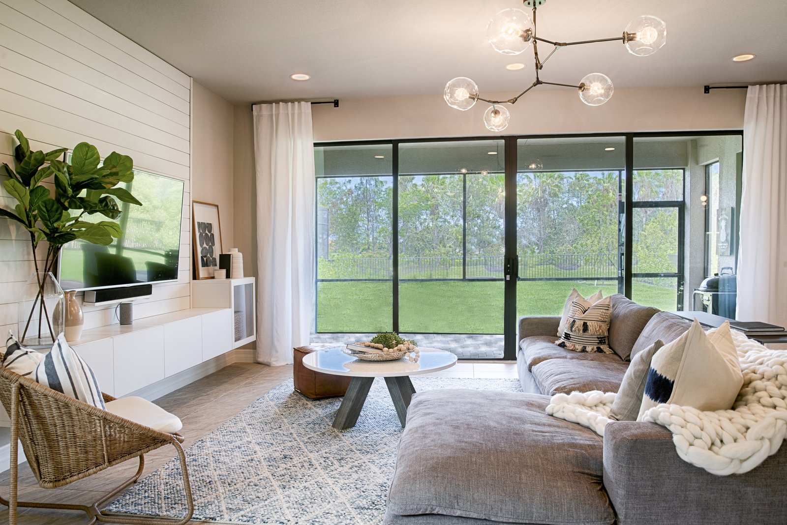 Photo 4 of 11 in The Parker Residence by Harper Haus Interiors - Dwell