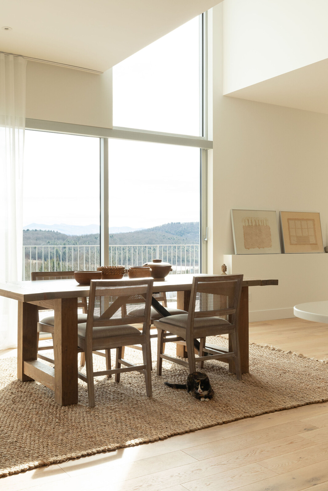 Photo 10 of 20 in Les deux pommiers by Cyr Cathcart interior designers - Dwell