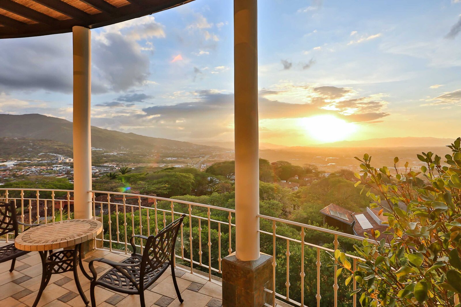 Photo 12 of 31 in Villa Real Infinity Estate by 2Costa Rica Real Estate ...