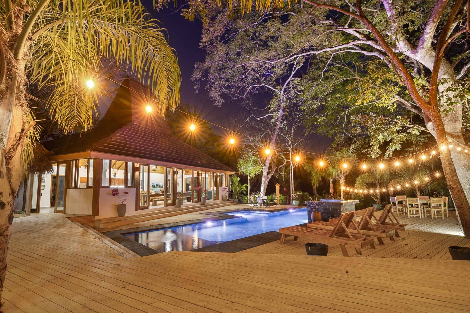 Photo 18 of 27 in Casa Malea by 2Costa Rica Real Estate - Dwell