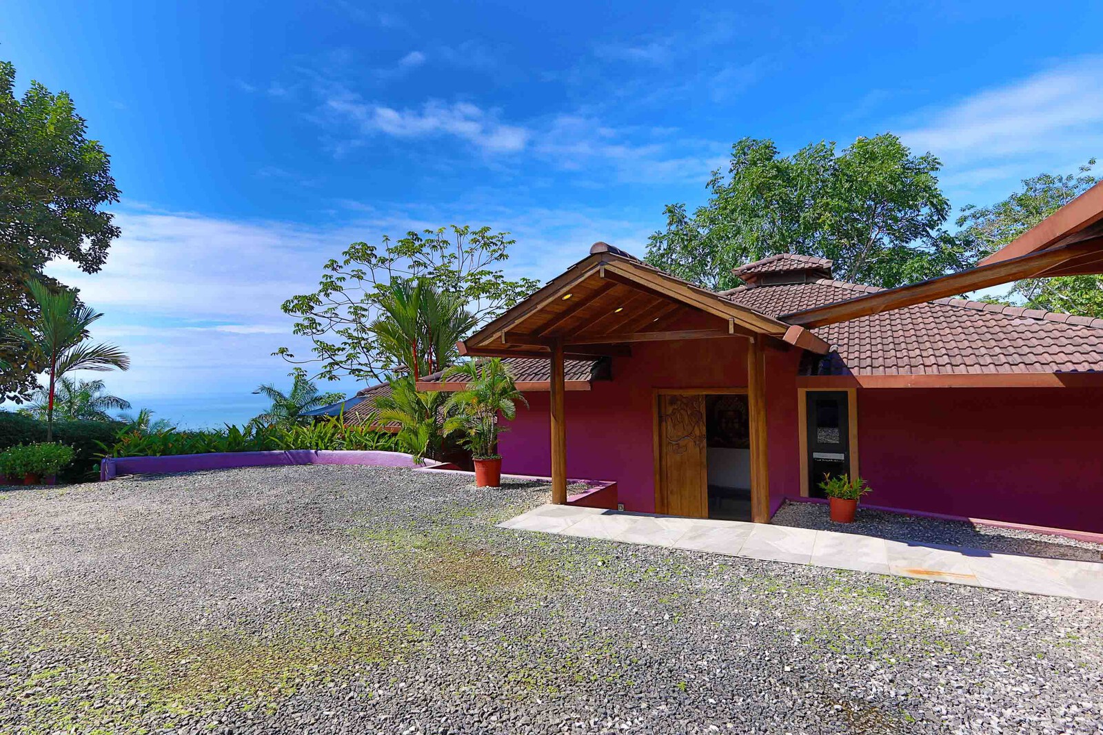 Photo 2 of 17 in Lavish Estate With Ocean Views by 2Costa Rica Real ...