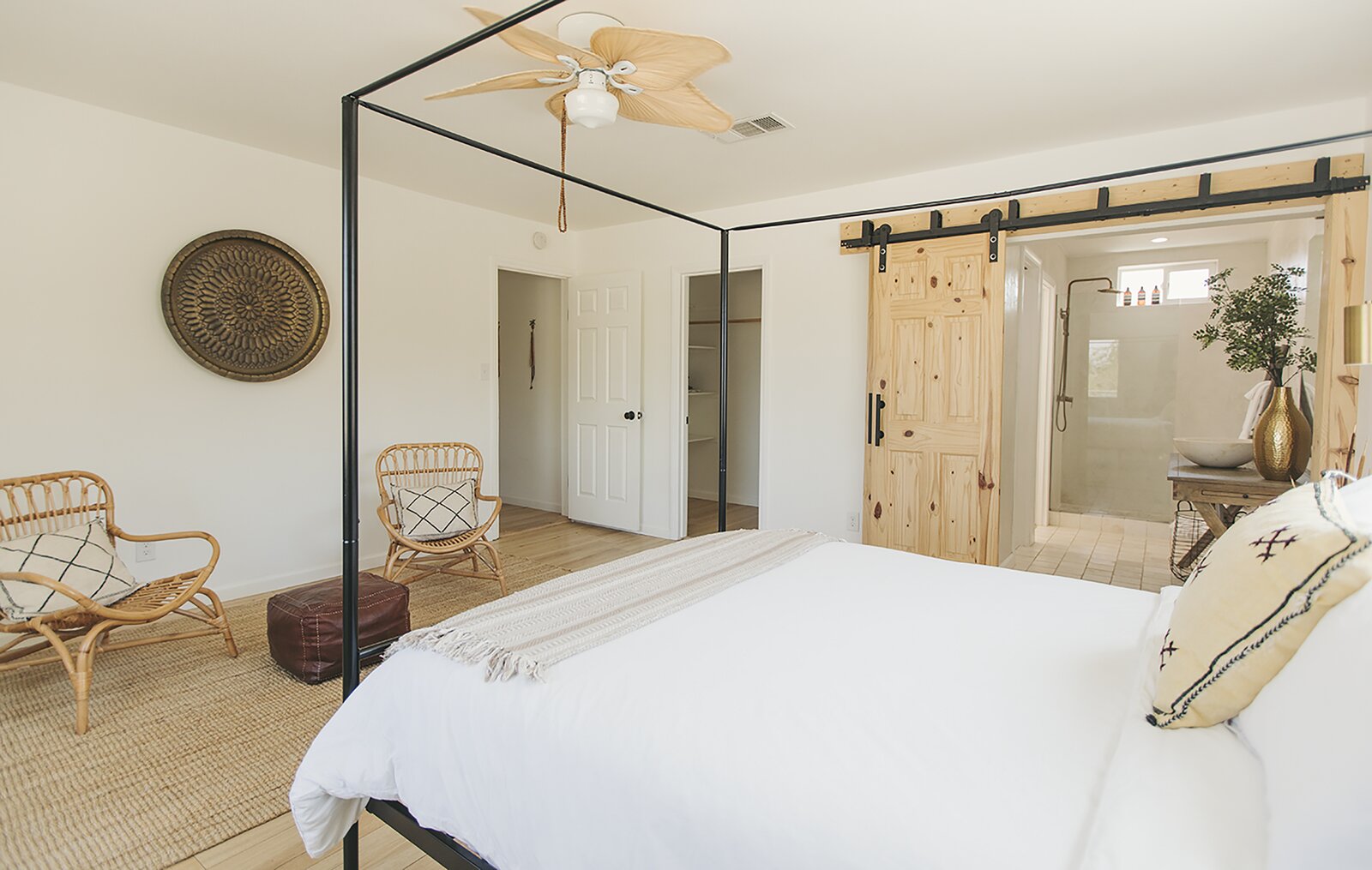 Photo 7 of 42 in The Habibi House by maggie davis - Dwell