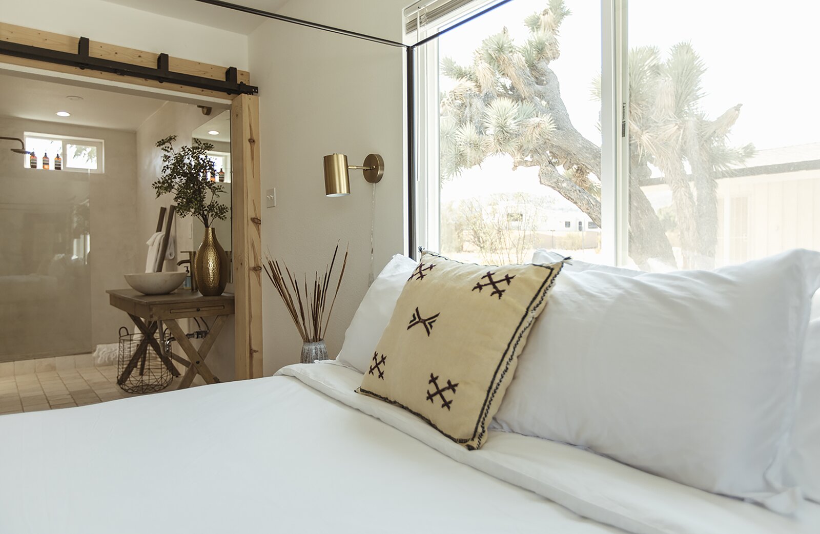 Photo 4 of 42 in The Habibi House by maggie davis - Dwell