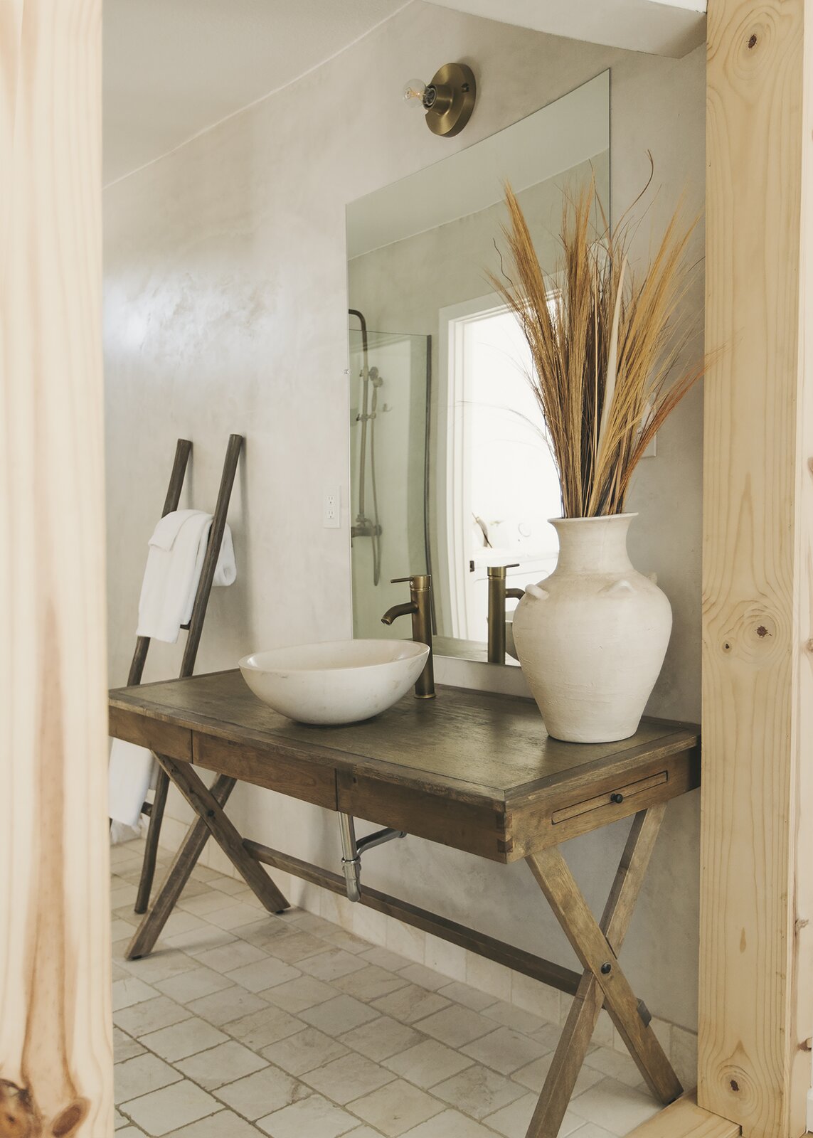 Photo 18 of 42 in The Habibi House by maggie davis - Dwell