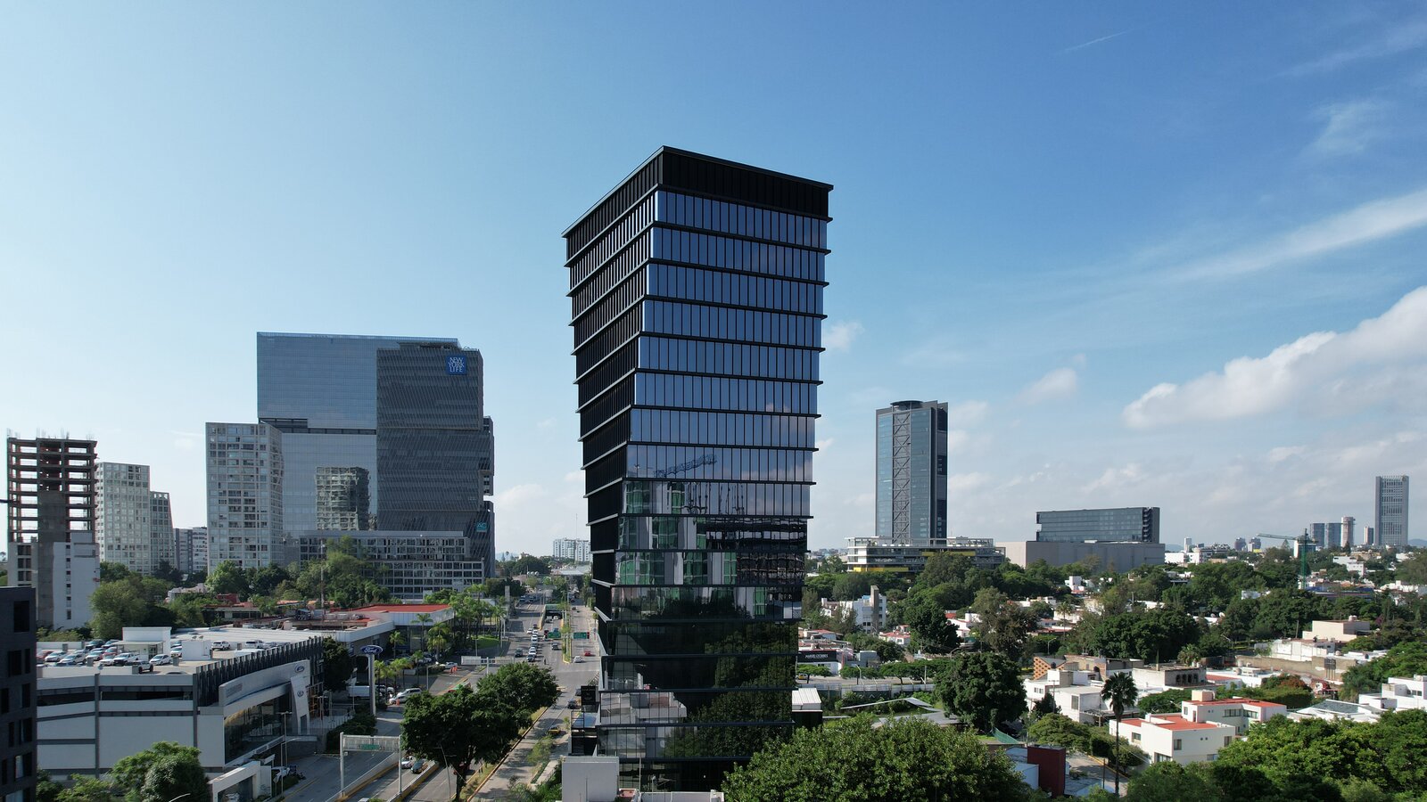 Photo 3 of 19 in Torre Helix by CRAFT Arquitectos - Dwell