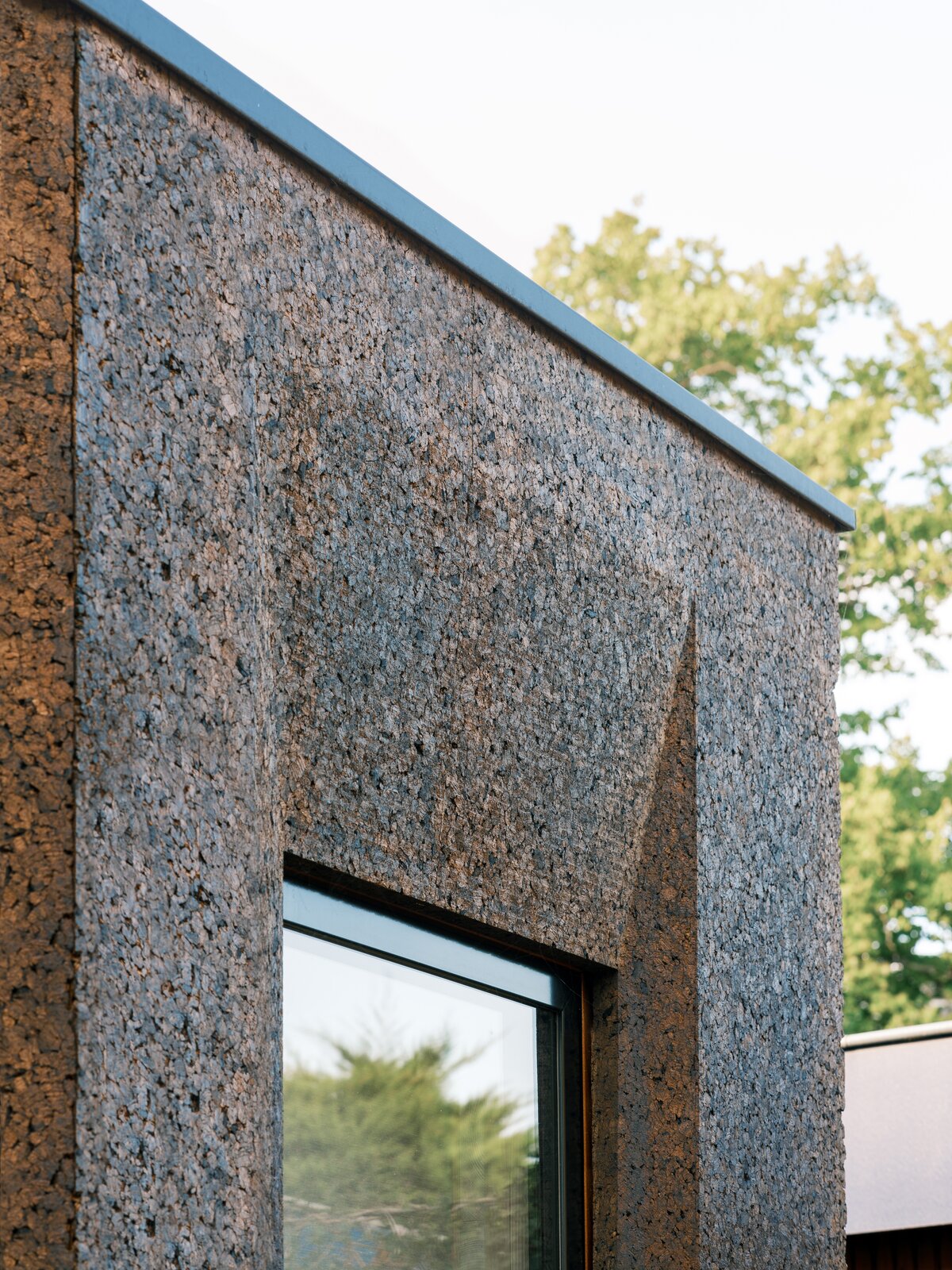 Photo 5 of 12 in This Cork Houseboat in the Netherlands Floats a ...
