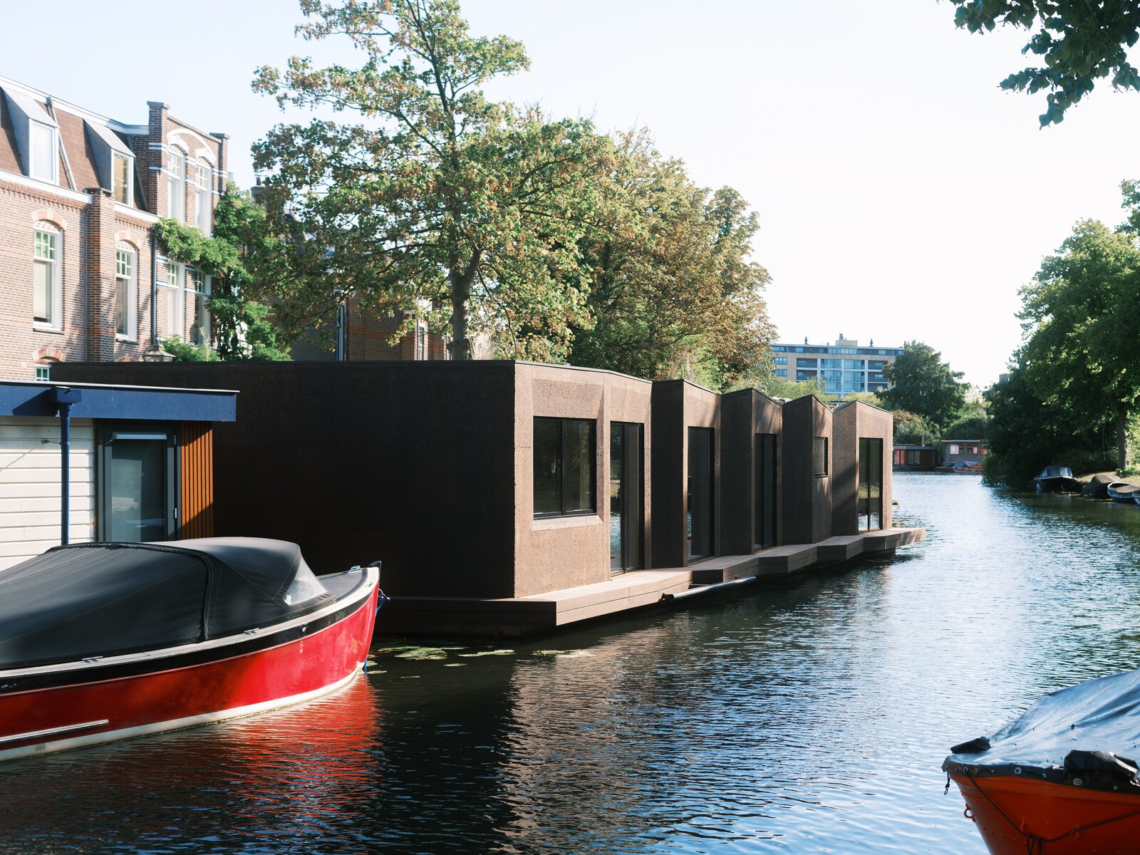 This Cork Houseboat in the Netherlands Floats a Strategy for ...