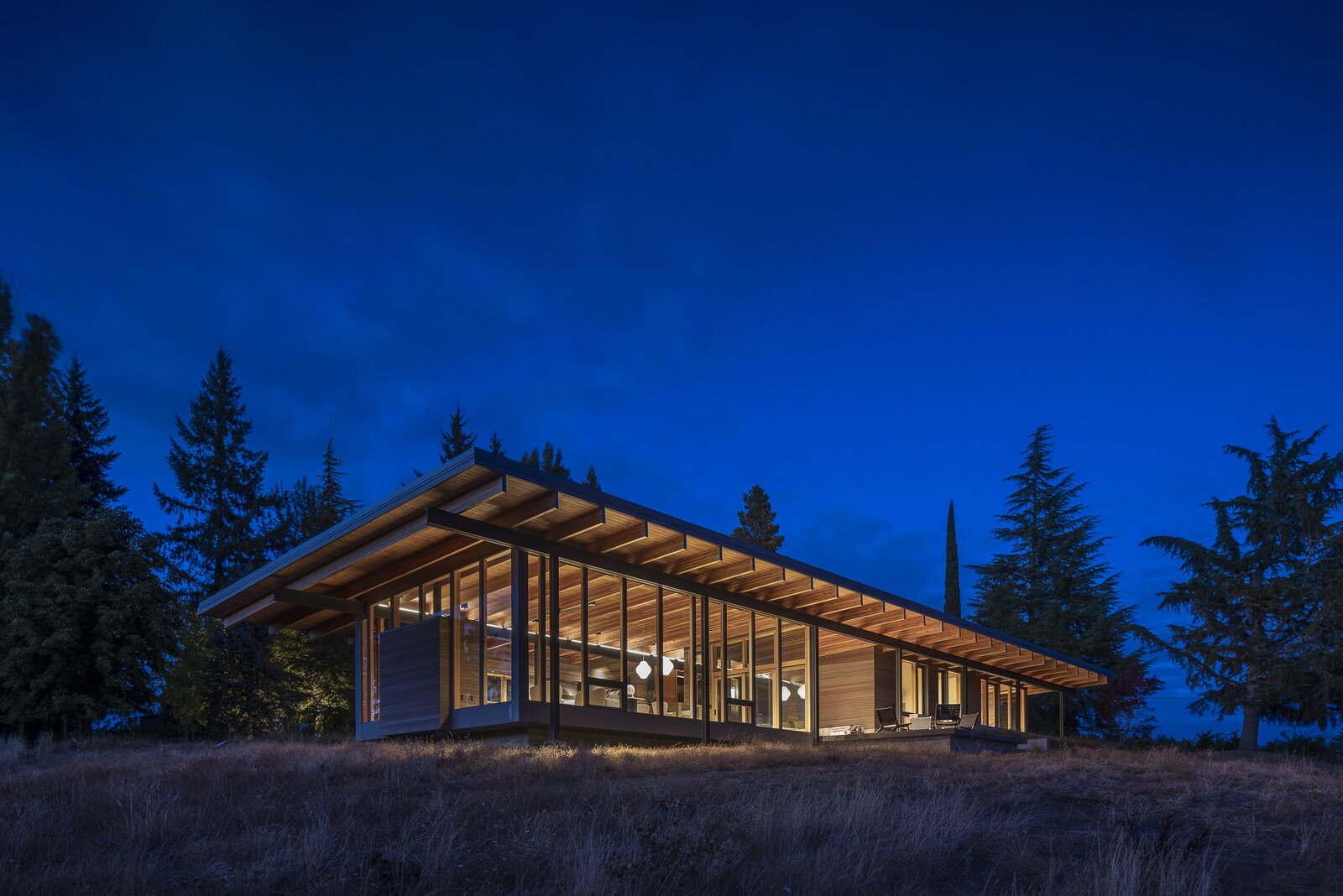 Photo 15 of 21 in Lone Feather Residence by Scott Edwards Architecture ...
