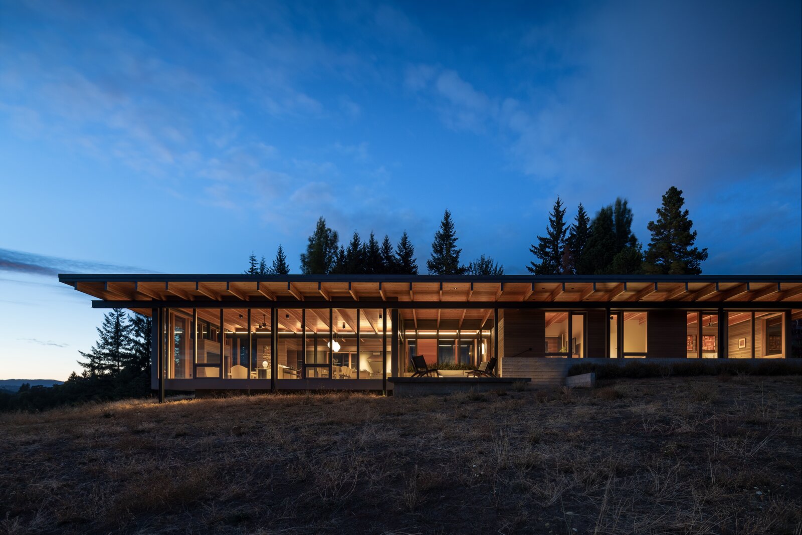 Photo 14 of 21 in Lone Feather Residence by Scott Edwards Architecture ...