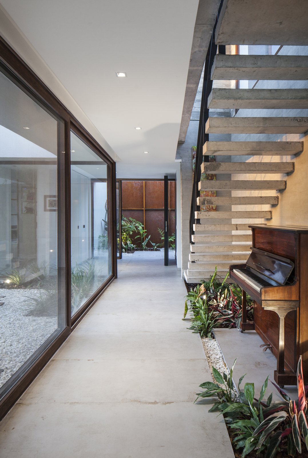 Photo 1 of 33 in Graffiti House by Estudio PKa - Dwell