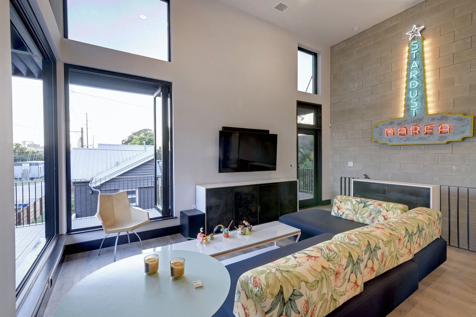 Photo 5 of 39 in Contemporary Warehouse-Style Home by Todd Piccus - Dwell