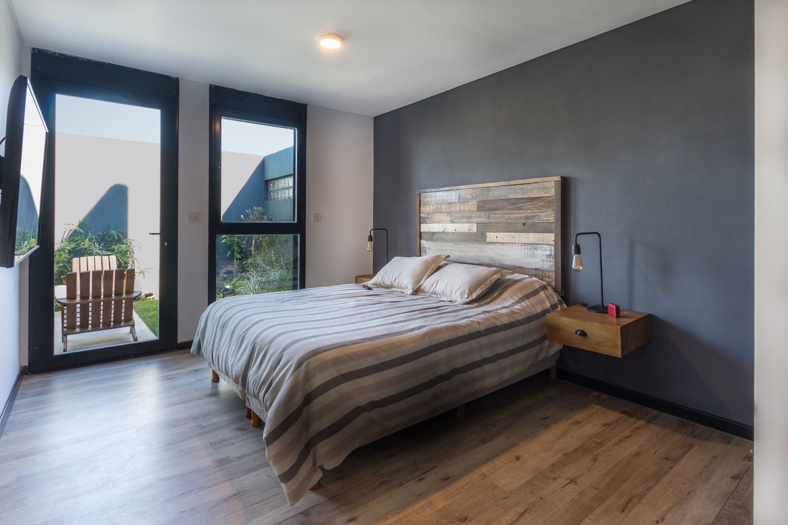 Photo 13 of 35 in Porta House by Moirë architects - Dwell