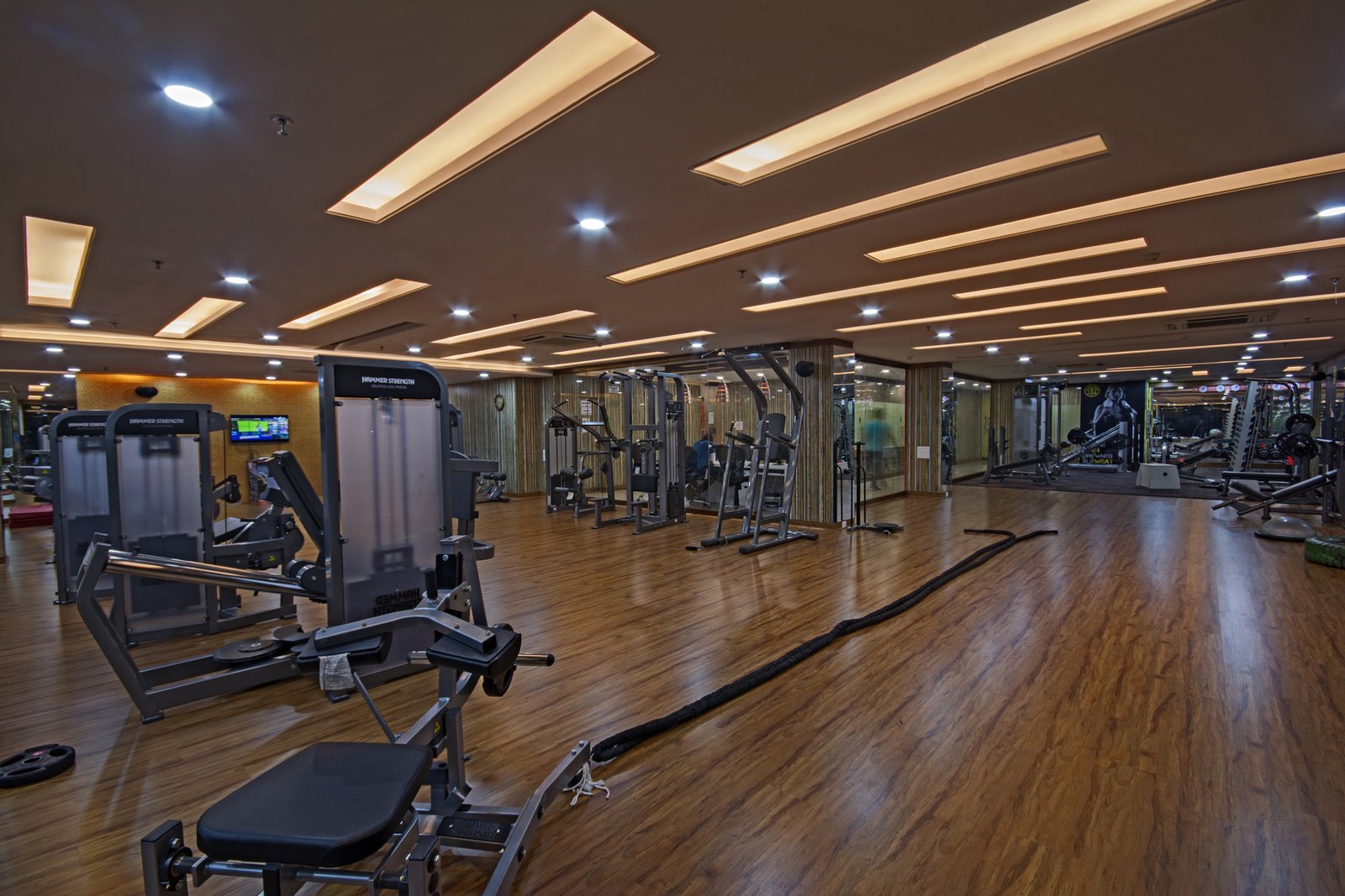 Photo 4 of 15 in The Gold's Gym by Sunil Maniramka - Dwell