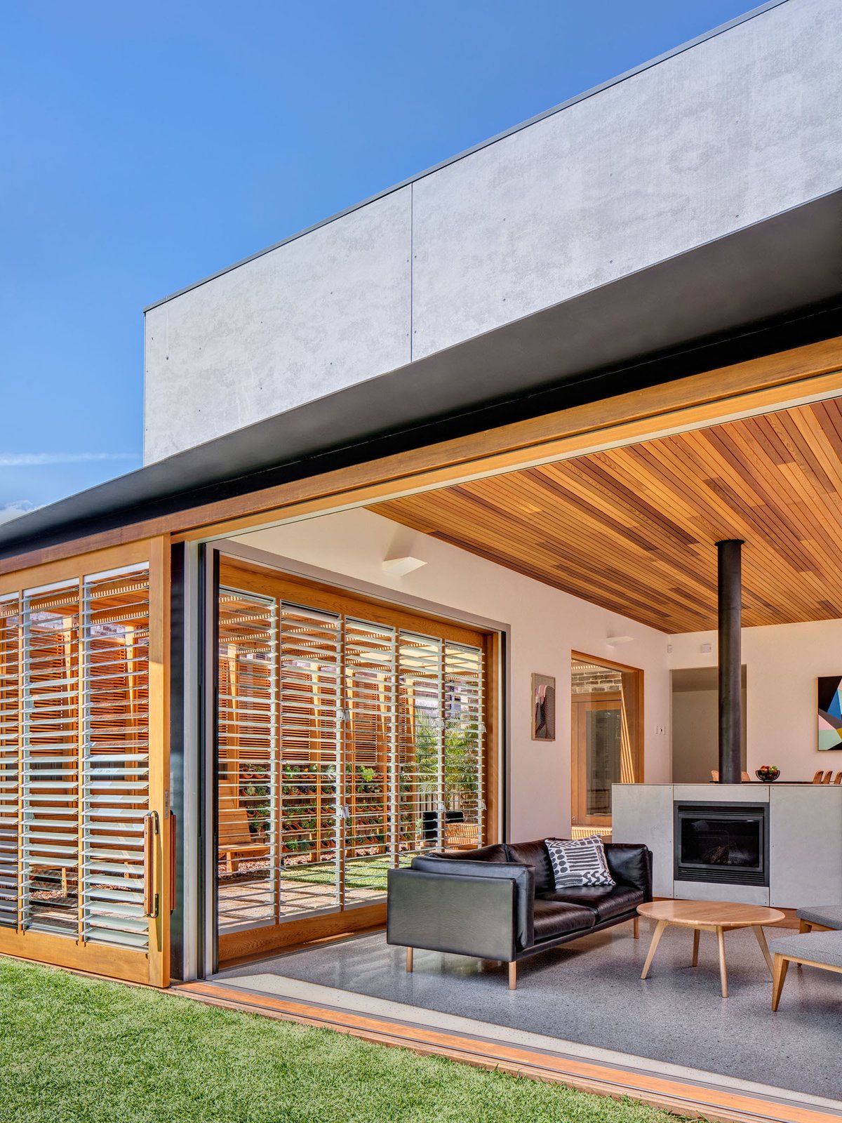 Photo 7 of 27 in Sliding Doors by CplusC Architectural Workshop - Dwell