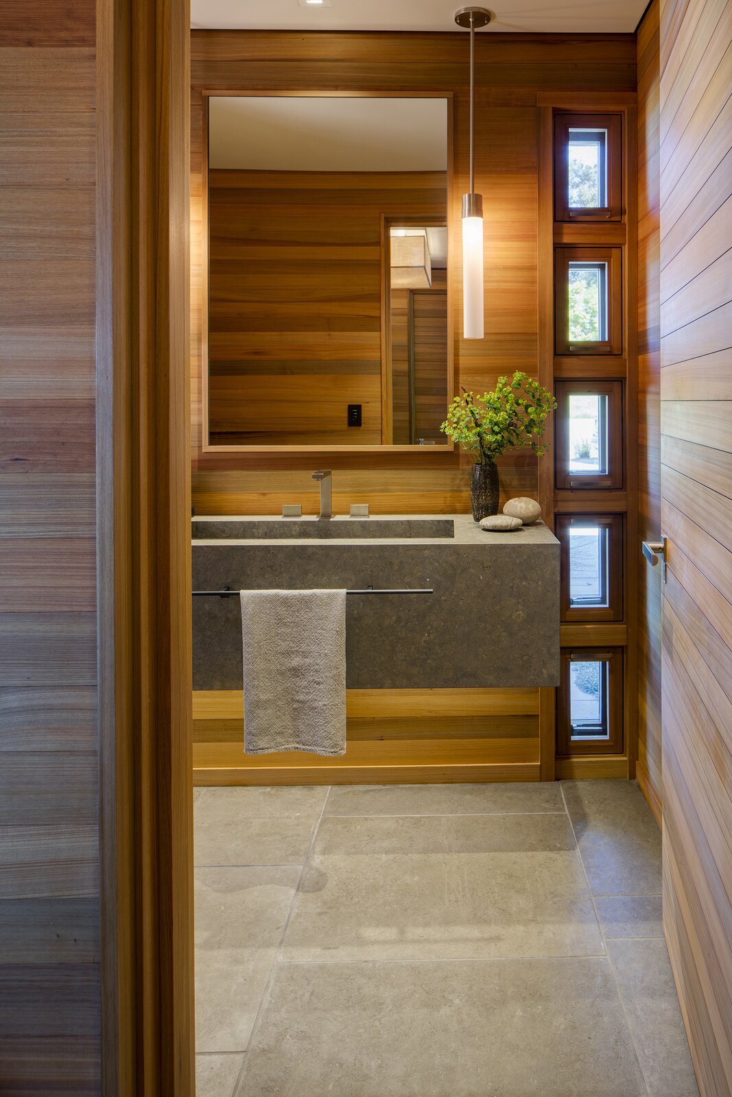 Photo 19 of 23 in A Natural Fit by Fergus Garber Architects - Dwell
