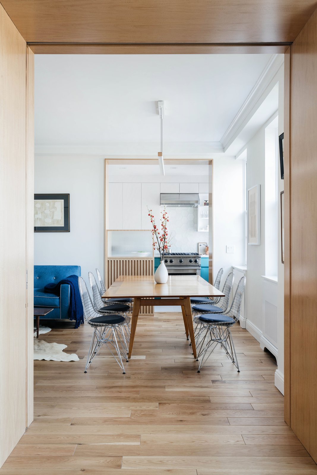 Photo 16 of 24 in Before & After: A Cramped Prewar Apartment in ...