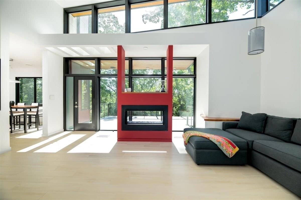 Photo 9 of 21 in Hillside House by Garrett Cook - Dwell