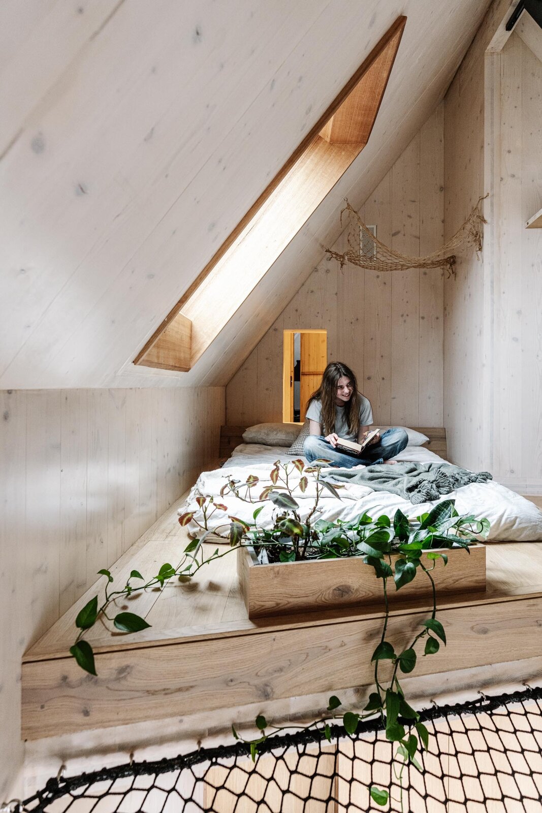 Photo 15 of 29 in A Striking Black Residence Energizes a Neglected Lot ...