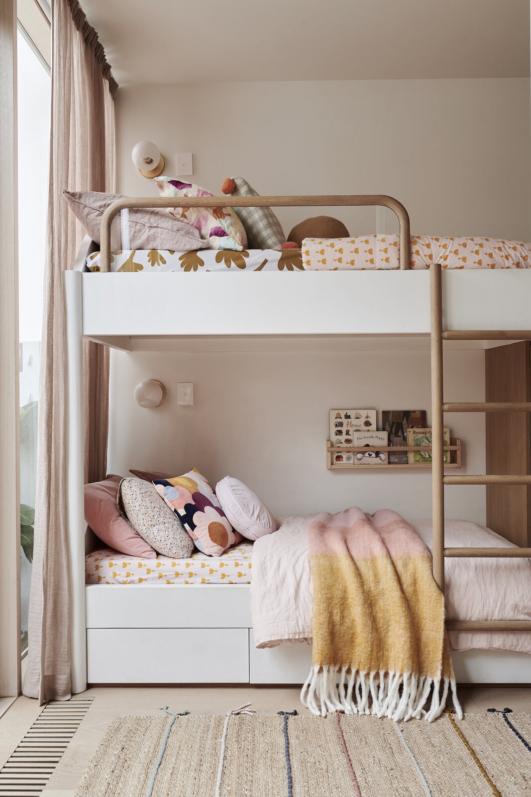 Photo 11 of 15 in In Melbourne, an Unremarkable Worker’s Cottage Hides ...