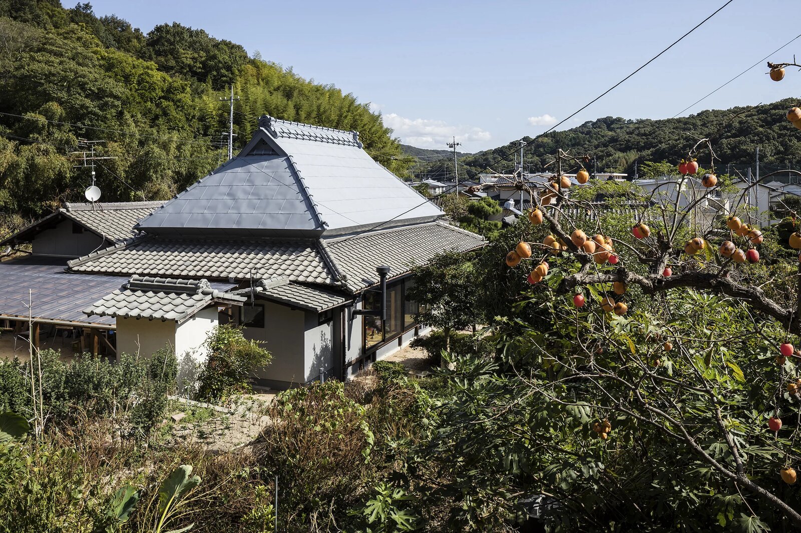 Photo 2 of 17 in Small Tweaks Turn a Traditional Japanese House Into a ...