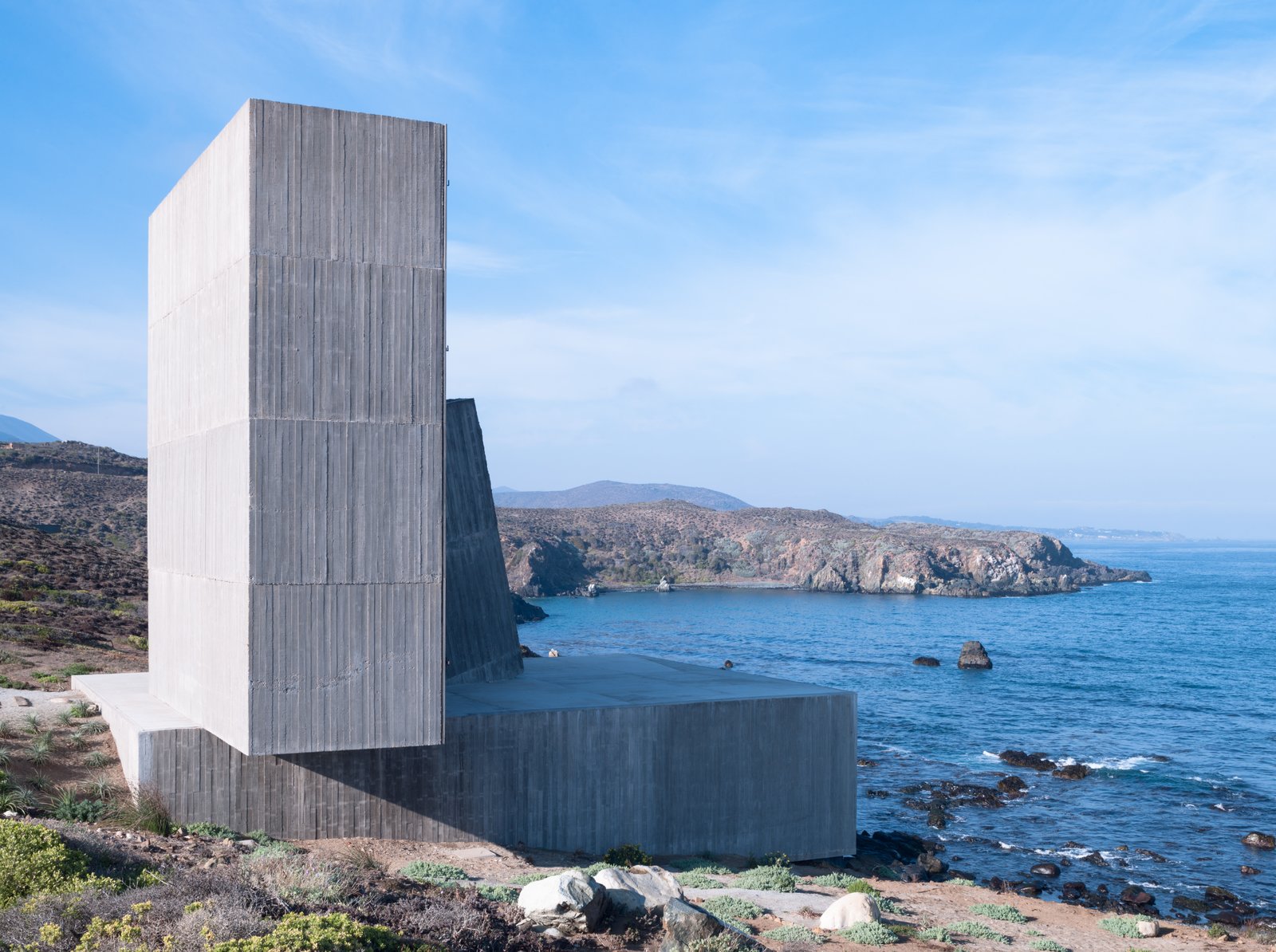 Photo 1 of 15 in Ocho Quebradas House by Felipe Camus Dávila - Dwell