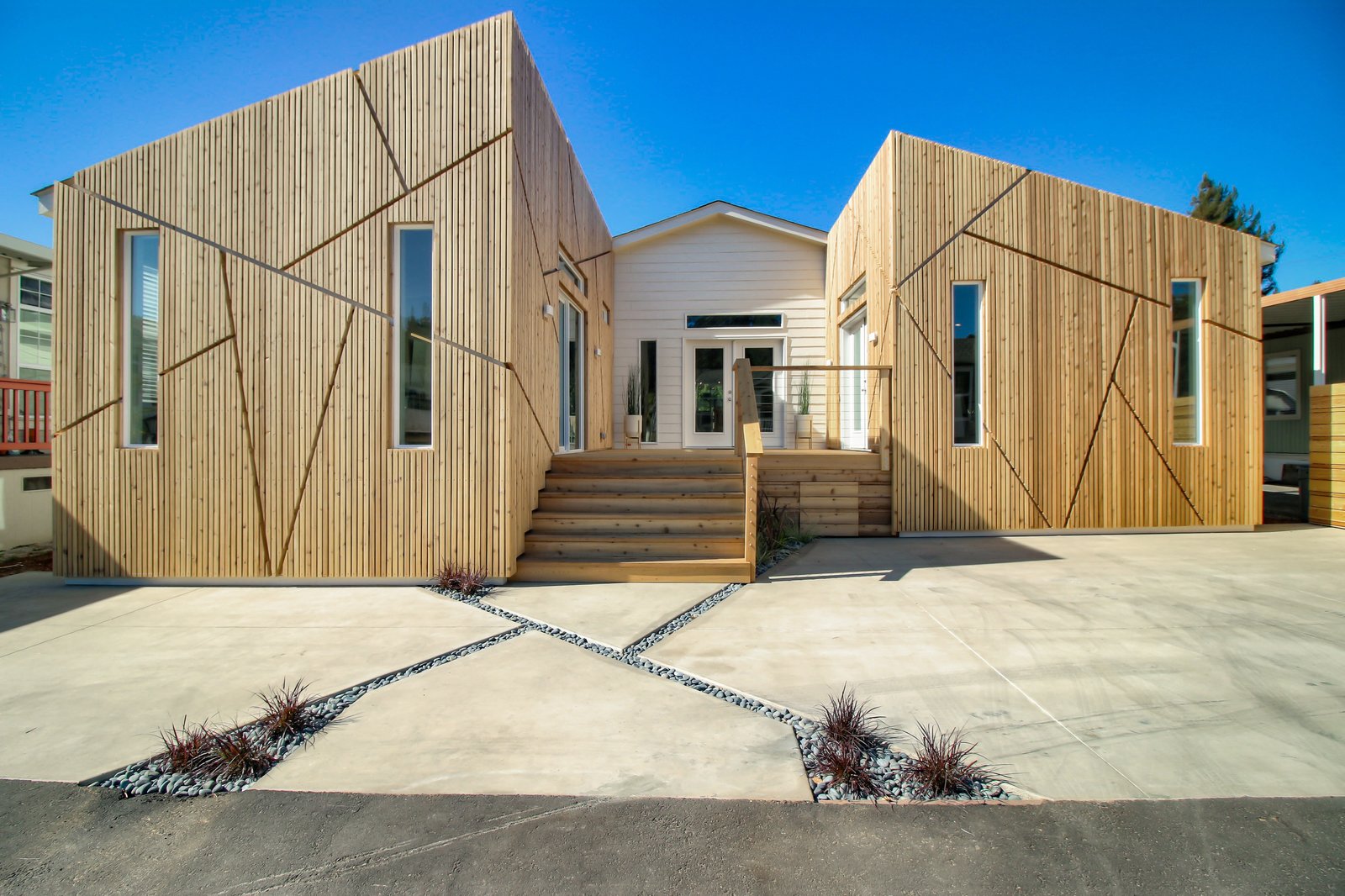 Photo 6 of 35 in The Pines - Joy Line Homes by Joy Line homes - Dwell