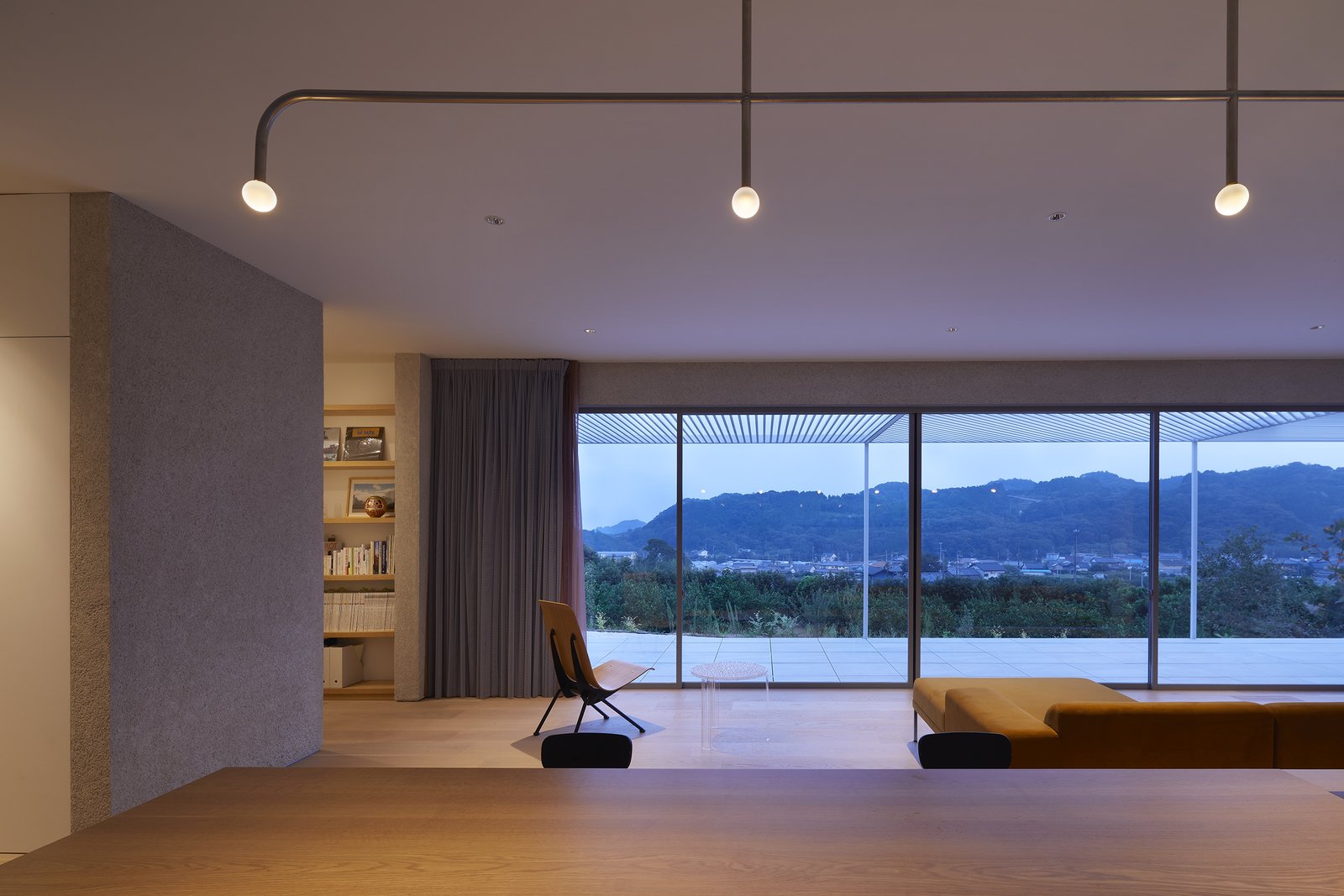 Photo 14 of 20 in House in Shiraiwa by Tsukasa Okada / 2id Architects ...