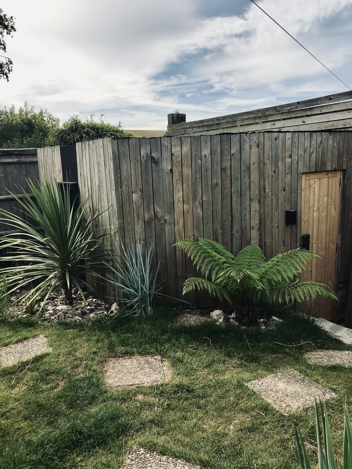 Photo 2 of 20 in Garden Studio Room, The Bere, Clanfield Hampshire by ...