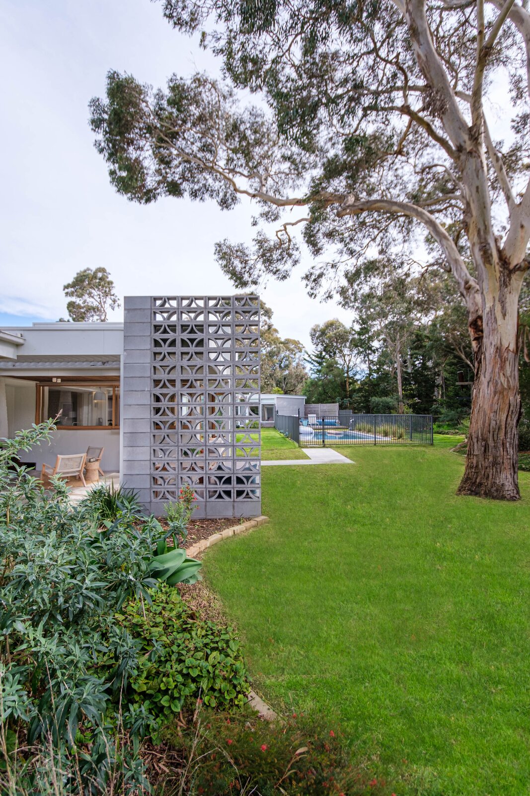 Photo 7 of 18 in Pop Top House by Nine Muses Design - Dwell