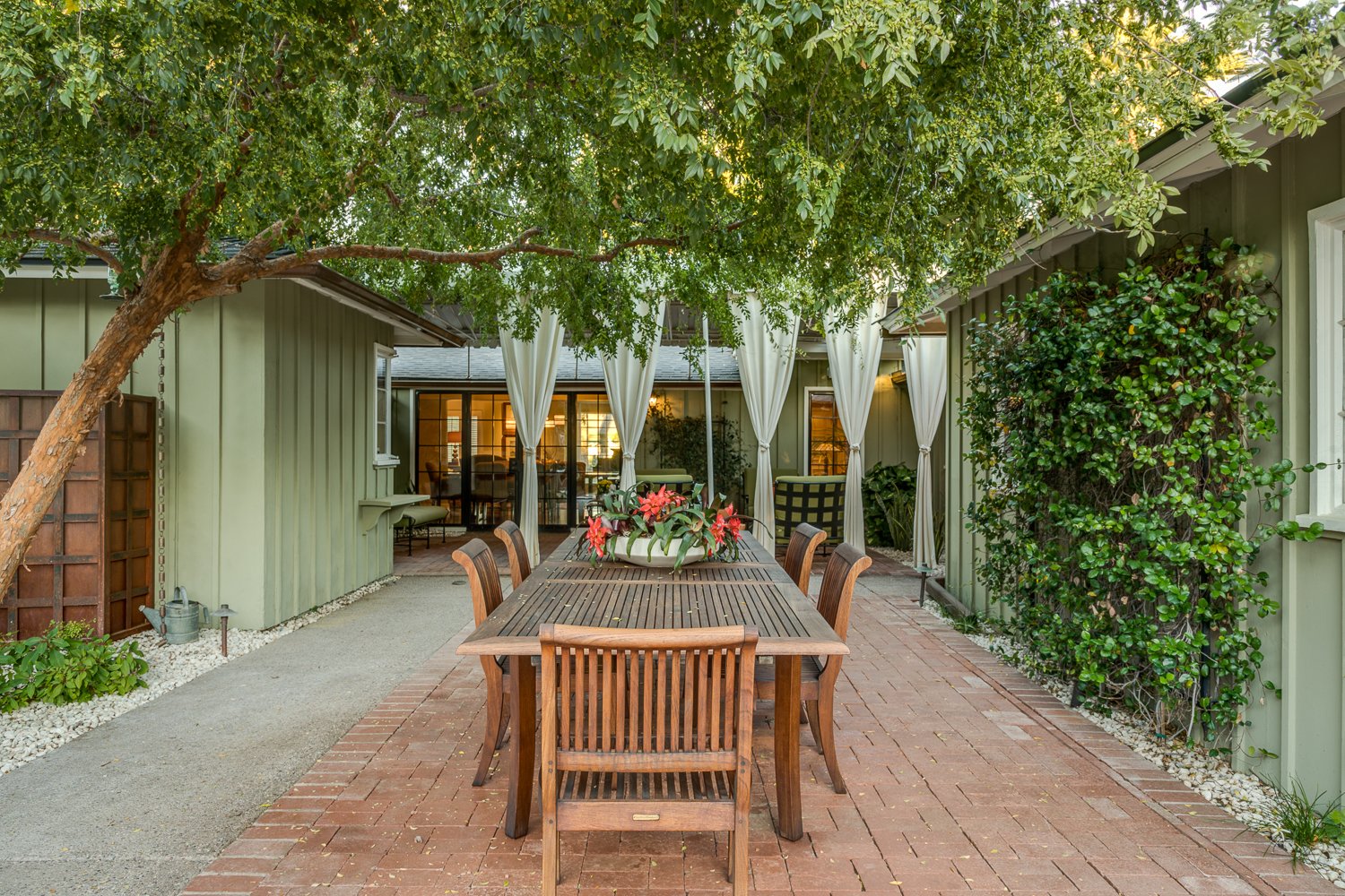 Photo 12 of 14 in 1936 Historic Ranch Modern in Encanto Palmcroft by ...