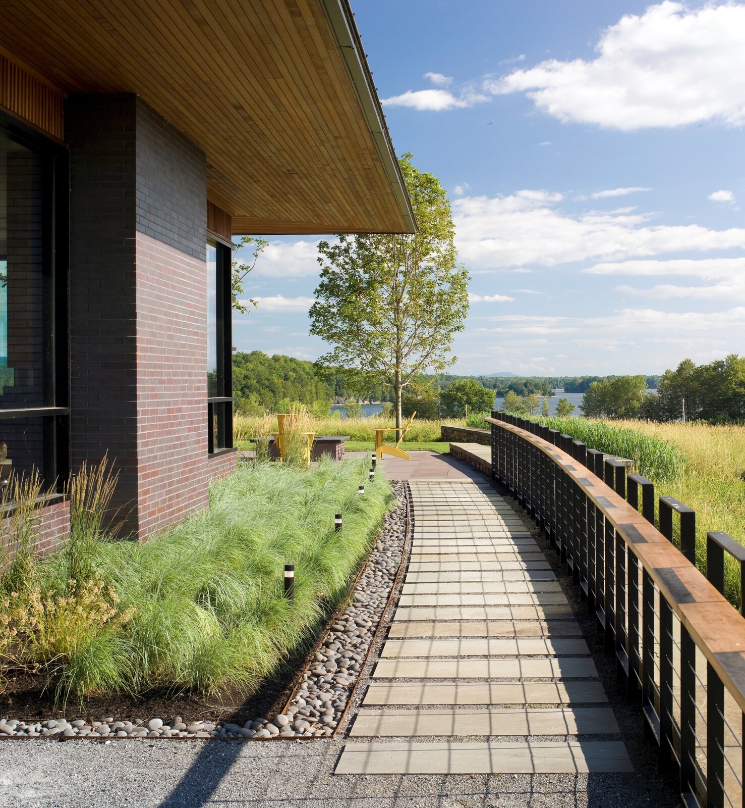 Photo 9 of 28 in Quaker Bluff Estate by Birdseye - Dwell
